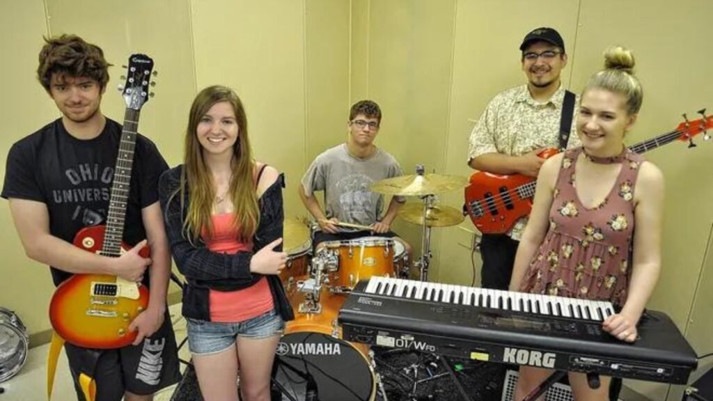 How to Start a Rock Band from Scratch